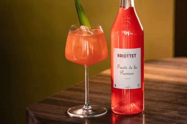 Maison Briottet, une marque centenaire de liqueurs, une histoire de ...